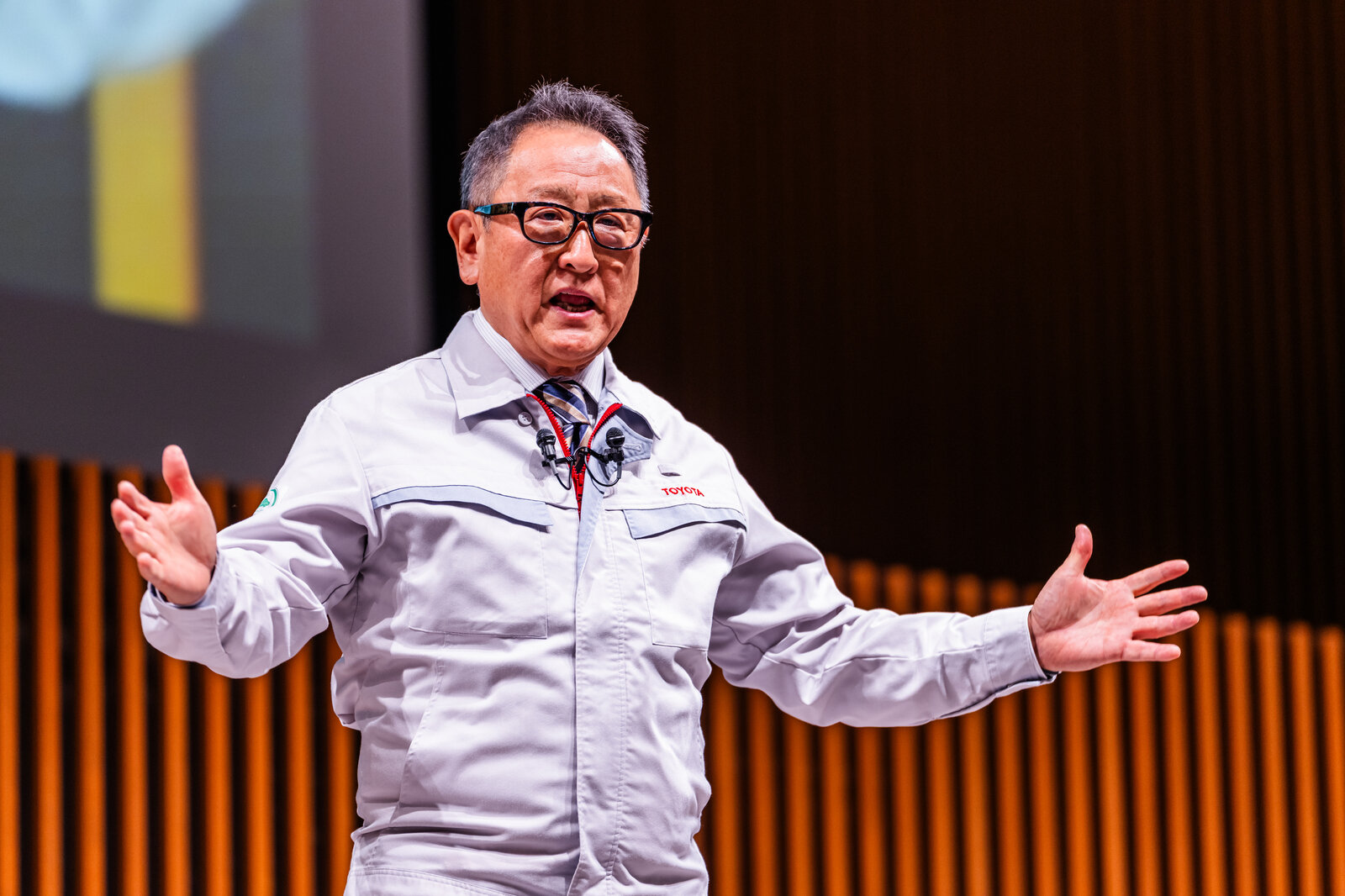 Struggle, Try, Make Mistakes, Grow--Chairman Toyoda & President Sato's ...